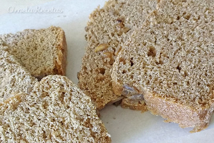 Pan integral con Sarraceno y Maíz